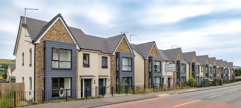 Stonepanel™ Sahara at the Bryncae development, Pontyclun